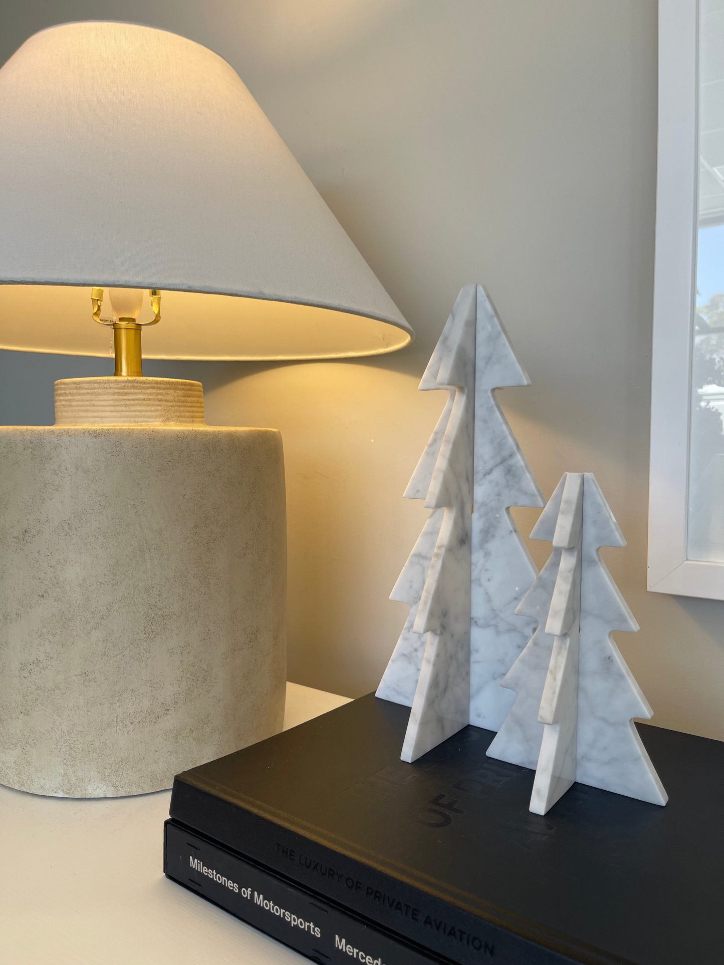 Luxe Carrara White Marble Christmas Tree – CASA SALENTO INTERIORS